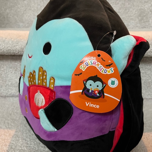 Squishmallows | Toys | Squishmallows Halloween 223 Vince The Vampire W ...